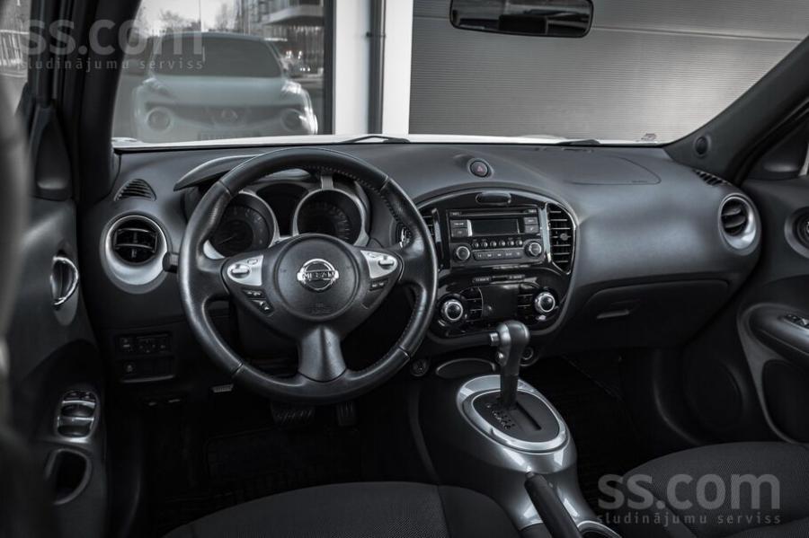 White Nissan Juke 2013 in Riga, with an engine capacity of 1.60 L and mileage of 217 thousand km for 6750 €, photo 16 on AUTOMOTO.COM.LV