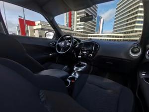 White Nissan Juke 2013 in Riga, with an engine capacity of 1.50 L and mileage of 164 thousand km for 6390 €, photo 12 on AUTOMOTO.COM.LV