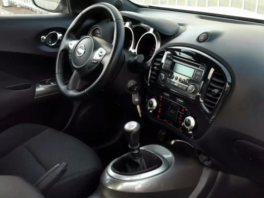 White Nissan Juke 2013 in Riga, with an engine capacity of 1.50 L and mileage of 164 thousand km for 6390 €, photo 14 on AUTOMOTO.COM.LV