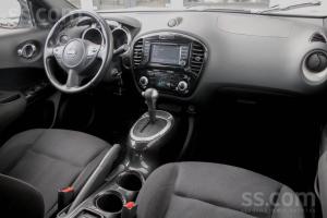 White Nissan Juke 2013 in Tukums, with an engine capacity of 1.60 L and mileage of 165 thousand km for 5952 €, photo 15 on AUTOMOTO.COM.LV