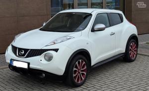 White Nissan Juke 2013 in Klaipeda, with an engine capacity of 1.60 L and mileage of 199 thousand km for 3500 €, photo 4 on AUTOMOTO.COM.LV