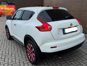 White Nissan Juke 2013 in Klaipeda, with an engine capacity of 1.60 L and mileage of 199 thousand km for 3500 €, photo 7 on AUTOMOTO.COM.LV