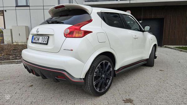 White Nissan Juke 2013 in Klaipeda, with an engine capacity of 1.62 L and mileage of 123 thousand km for 9600 €, photo 2 on AUTOMOTO.COM.LV