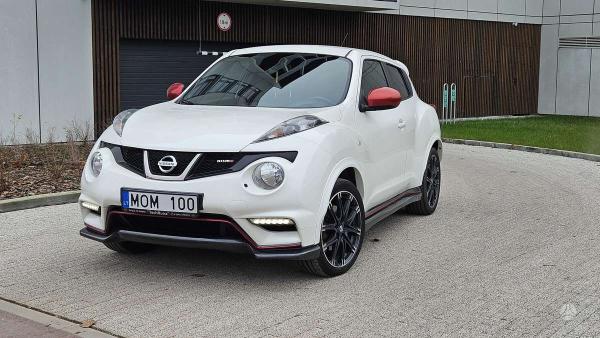 White Nissan Juke 2013 in Klaipeda, with an engine capacity of 1.62 L and mileage of 123 thousand km for 9600 €, photo 7 on AUTOMOTO.COM.LV