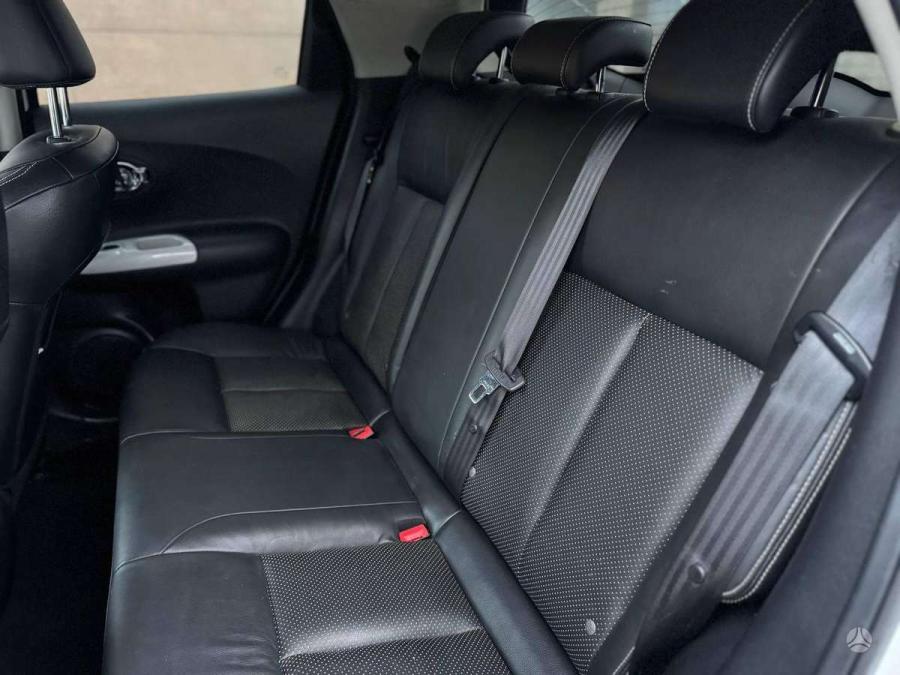 Balts Nissan Juke 2013 Klaipėda, ar dzinēja tilpumu 1.60 L un nobraukumu 199 tūkst. km par 3350 €, foto 21 vietnē AUTOMOTO.COM.LV