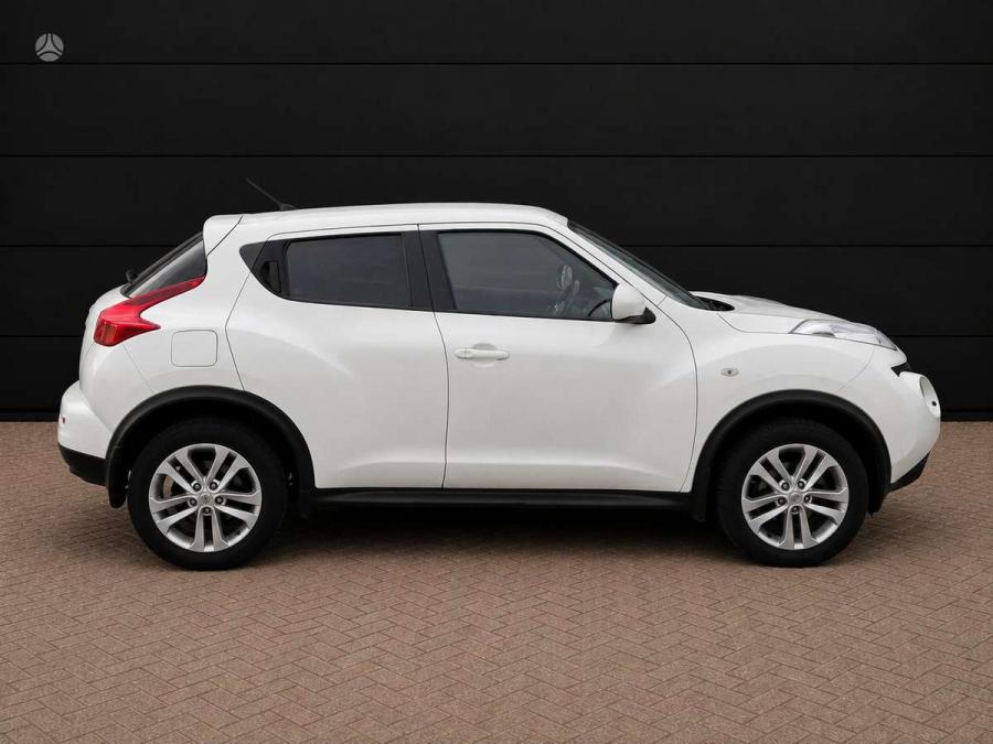 Balts Nissan Juke 2013 Viļņa, ar dzinēja tilpumu 1.60 L un nobraukumu 104 tūkst. km par 6550 €, foto 6 vietnē AUTOMOTO.COM.LV