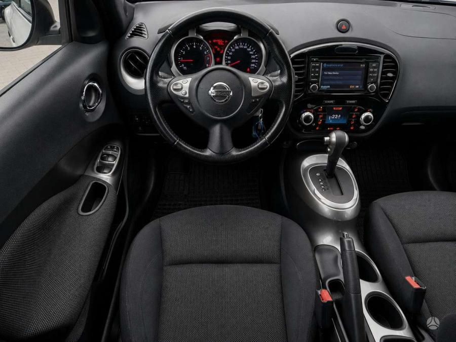 Balts Nissan Juke 2013 Viļņa, ar dzinēja tilpumu 1.60 L un nobraukumu 104 tūkst. km par 6550 €, foto 9 vietnē AUTOMOTO.COM.LV