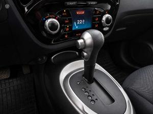 Balts Nissan Juke 2013 Viļņa, ar dzinēja tilpumu 1.60 L un nobraukumu 104 tūkst. km par 6550 €, foto 12 vietnē AUTOMOTO.COM.LV