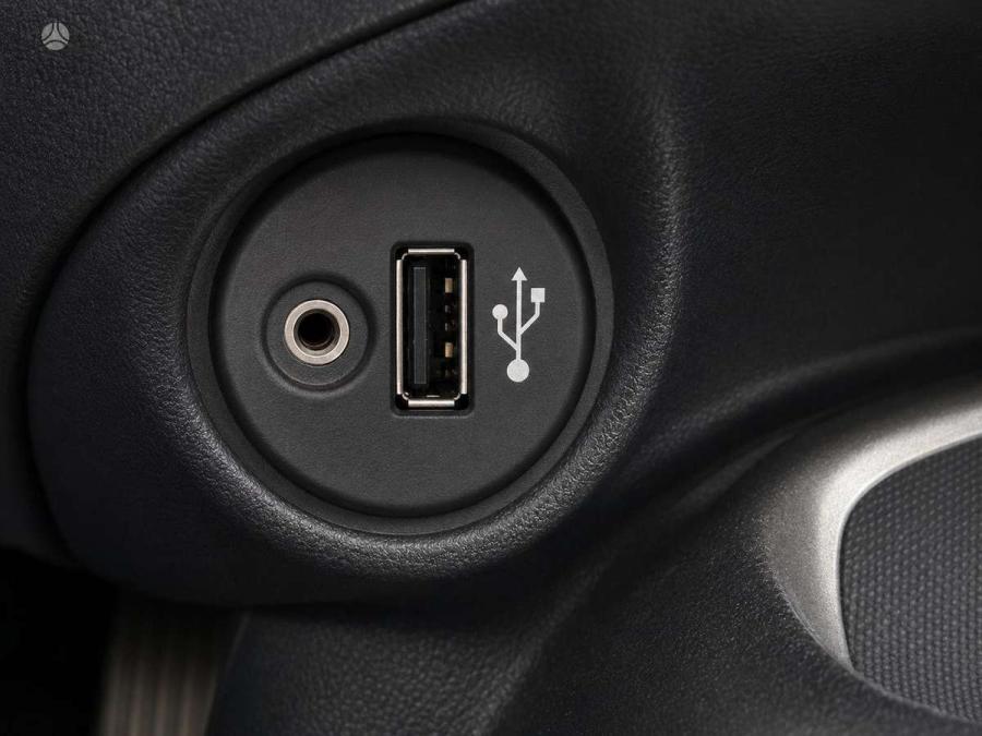 Balts Nissan Juke 2013 Viļņa, ar dzinēja tilpumu 1.60 L un nobraukumu 104 tūkst. km par 6550 €, foto 19 vietnē AUTOMOTO.COM.LV