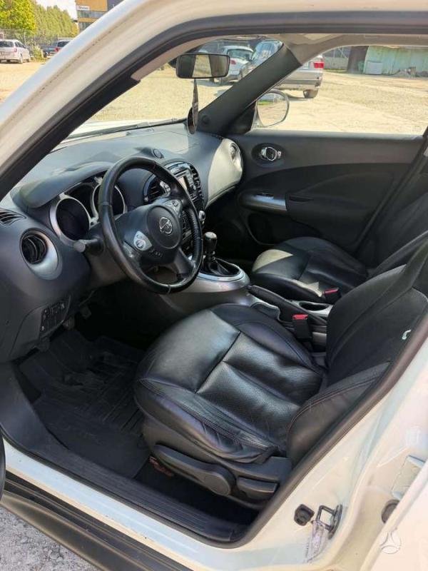Balts Nissan Juke 2013 Panevēža, ar dzinēja tilpumu 1.46 L un nobraukumu 370 tūkst. km par 4500 €, foto 1 vietnē AUTOMOTO.COM.LV