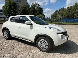 White Nissan Juke 2013 in Panevezys, with an engine capacity of 1.46 L and mileage of 370 thousand km for 4500 €, photo 19 on AUTOMOTO.COM.LV