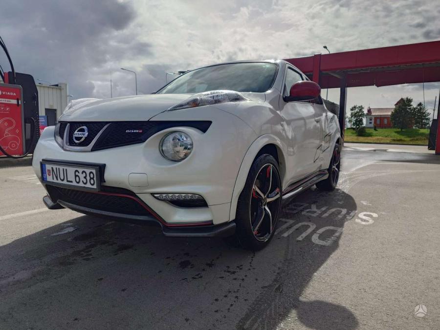 Balts Nissan Juke 2013 Šauļi, ar dzinēja tilpumu 1.62 L un nobraukumu 224 tūkst. km par 7600 €, foto 4 vietnē AUTOMOTO.COM.LV