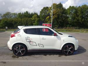 Balts Nissan Juke 2013 Šauļi, ar dzinēja tilpumu 1.62 L un nobraukumu 224 tūkst. km par 7600 €, foto 9 vietnē AUTOMOTO.COM.LV