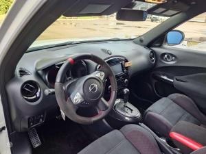 Balts Nissan Juke 2013 Šauļi, ar dzinēja tilpumu 1.62 L un nobraukumu 224 tūkst. km par 7600 €, foto 17 vietnē AUTOMOTO.COM.LV