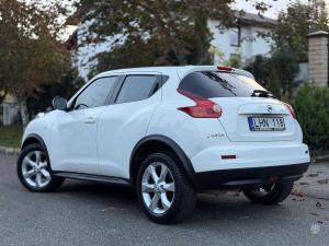 Balts Nissan Juke 2013 Viļņa, ar dzinēja tilpumu 1.60 L un nobraukumu 170 tūkst. km par 4950 €, foto 3 vietnē AUTOMOTO.COM.LV
