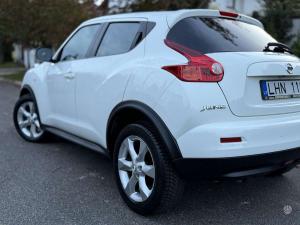 Balts Nissan Juke 2013 Viļņa, ar dzinēja tilpumu 1.60 L un nobraukumu 170 tūkst. km par 4950 €, foto 13 vietnē AUTOMOTO.COM.LV