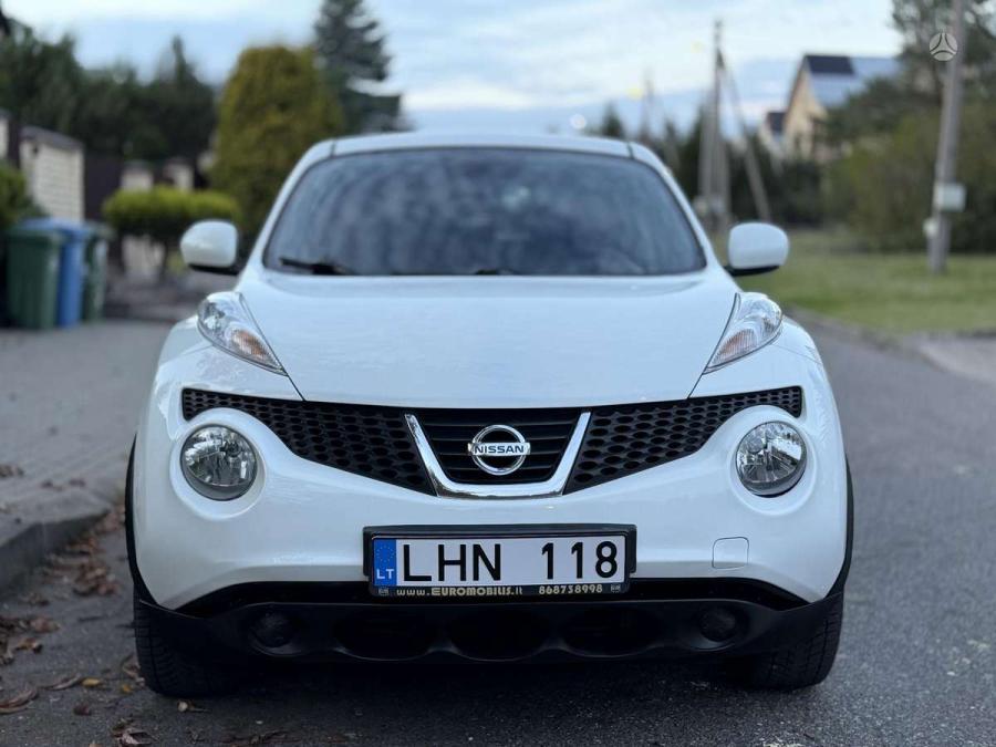 Balts Nissan Juke 2013 Viļņa, ar dzinēja tilpumu 1.60 L un nobraukumu 170 tūkst. km par 4950 €, foto 35 vietnē AUTOMOTO.COM.LV