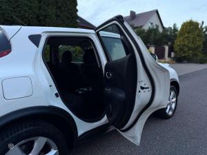Balts Nissan Juke 2013 Viļņa, ar dzinēja tilpumu 1.60 L un nobraukumu 170 tūkst. km par 4950 €, foto 44 vietnē AUTOMOTO.COM.LV