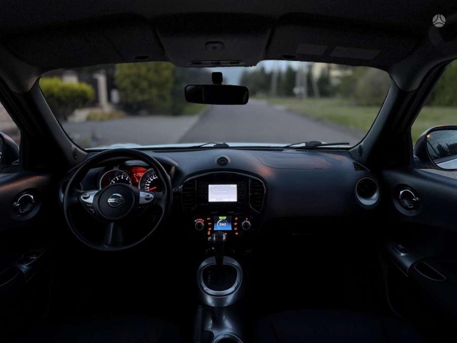 Balts Nissan Juke 2013 Viļņa, ar dzinēja tilpumu 1.60 L un nobraukumu 170 tūkst. km par 4950 €, foto 46 vietnē AUTOMOTO.COM.LV