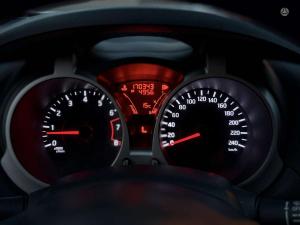 Balts Nissan Juke 2013 Viļņa, ar dzinēja tilpumu 1.60 L un nobraukumu 170 tūkst. km par 4950 €, foto 50 vietnē AUTOMOTO.COM.LV