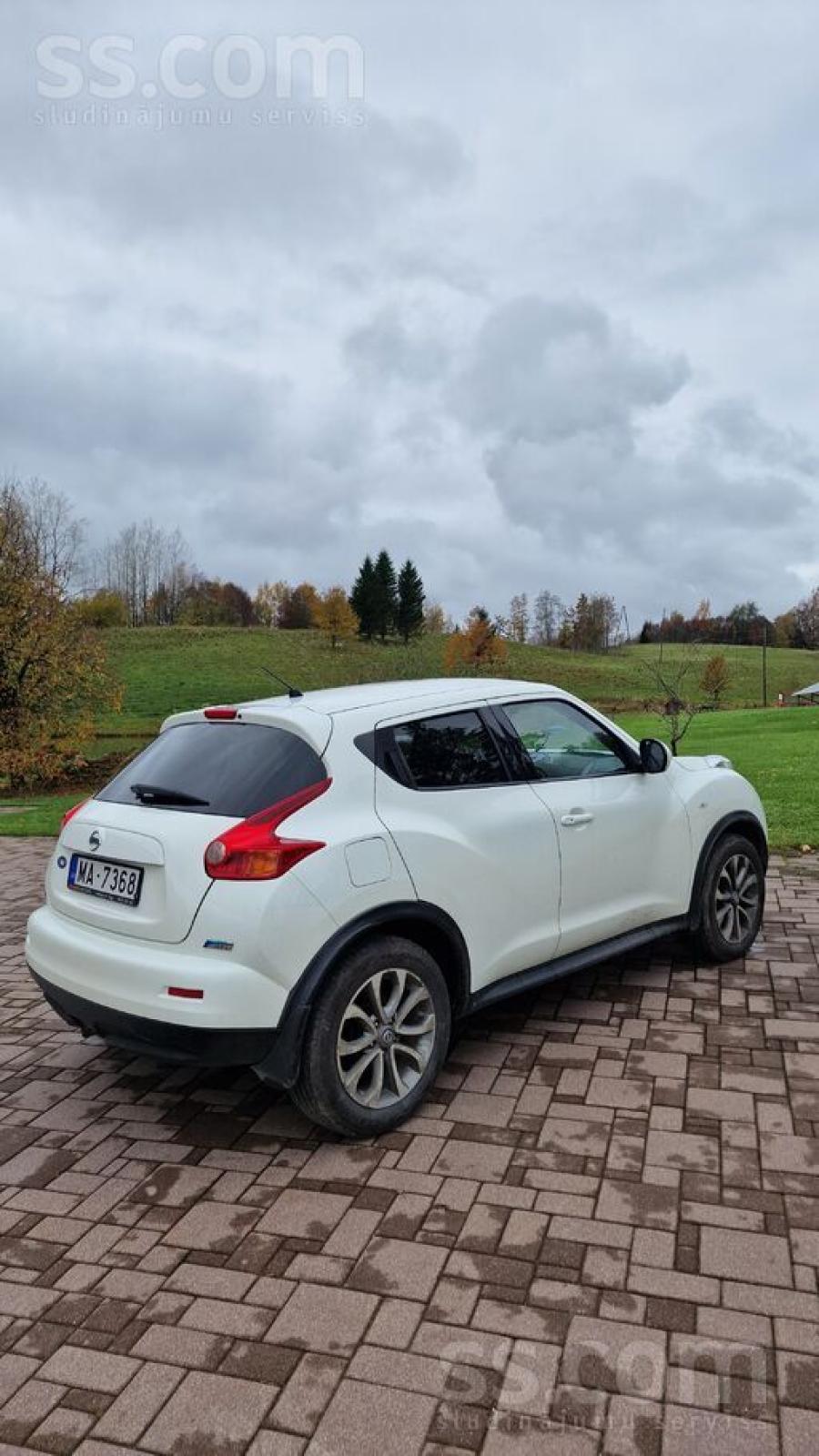 White Nissan Juke 2013 in Madona, with an engine capacity of 1.50 L and mileage of 0 thousand km for 3000 €, photo 1 on AUTOMOTO.COM.LV