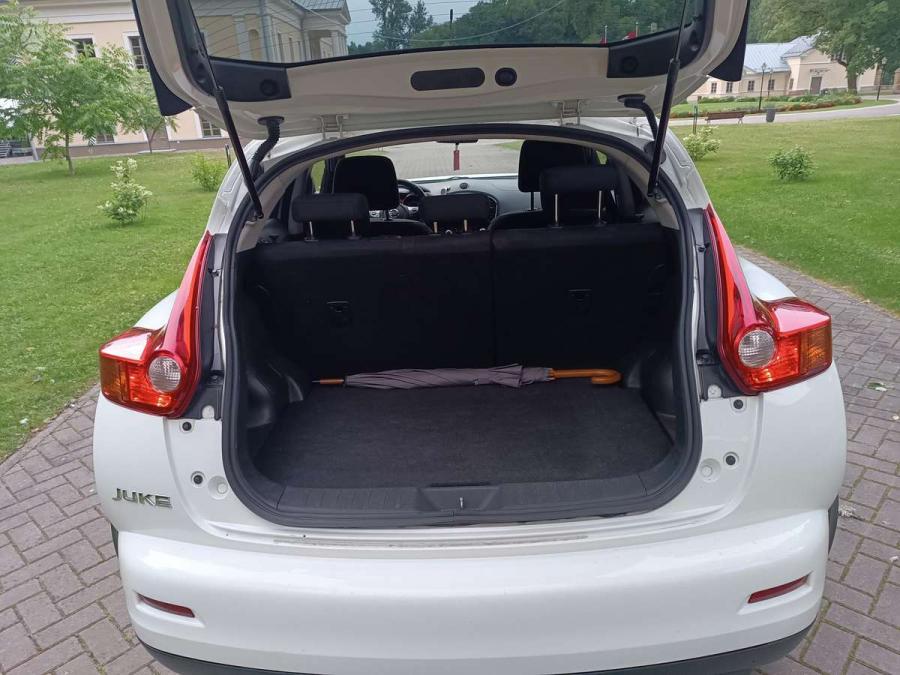 White Nissan Juke 2014 in Vilnius, with an engine capacity of 1.60 L and mileage of 317 thousand km for 4850 €, photo 21 on AUTOMOTO.COM.LV