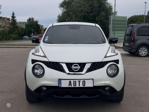 White Nissan Juke 2014 in Taurage, with an engine capacity of 1.46 L and mileage of 246 thousand km for 5199 €, photo 2 on AUTOMOTO.COM.LV