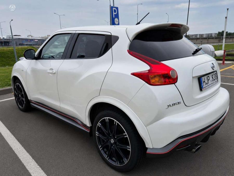 Balts Nissan Juke 2014 Viļņa, ar dzinēja tilpumu 1.62 L un nobraukumu 139 tūkst. km par 7760 €, foto 5 vietnē AUTOMOTO.COM.LV