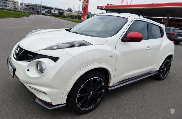 Nissan Juke 2014 Viļņa vietnē Balts Nissan Juke 2014 Viļņa, ar dzinēja tilpumu 1.62 L un nobraukumu 139 tūkst. km par 7760 €, foto 1 vietnē AUTOMOTO.COM.LV