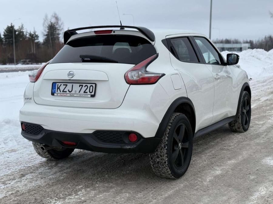 Balts Nissan Juke 2015 Panevēža, ar dzinēja tilpumu 1.20 L un nobraukumu 108 tūkst. km par 5950 €, foto 17 vietnē AUTOMOTO.COM.LV