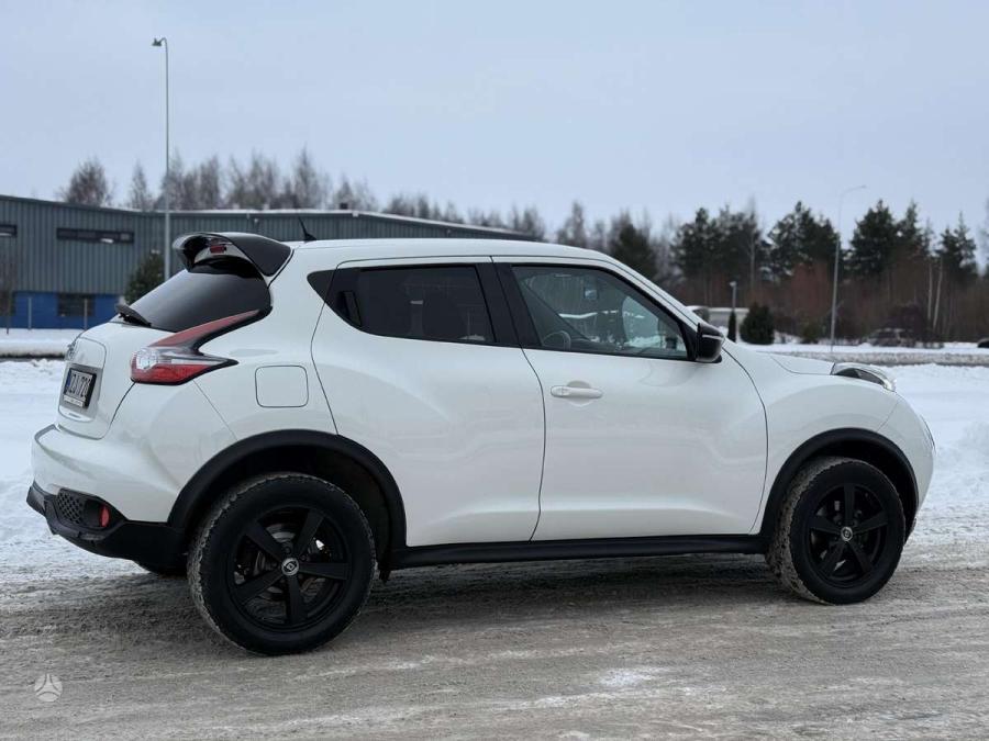 Balts Nissan Juke 2015 Panevēža, ar dzinēja tilpumu 1.20 L un nobraukumu 108 tūkst. km par 5950 €, foto 19 vietnē AUTOMOTO.COM.LV