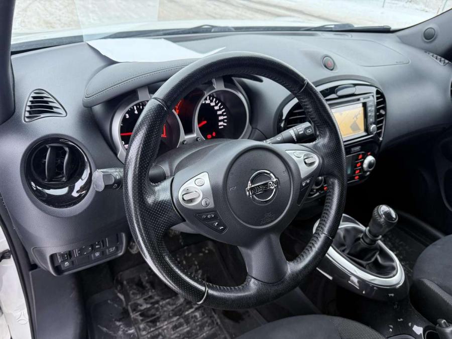 Balts Nissan Juke 2015 Panevēža, ar dzinēja tilpumu 1.20 L un nobraukumu 108 tūkst. km par 5950 €, foto 22 vietnē AUTOMOTO.COM.LV