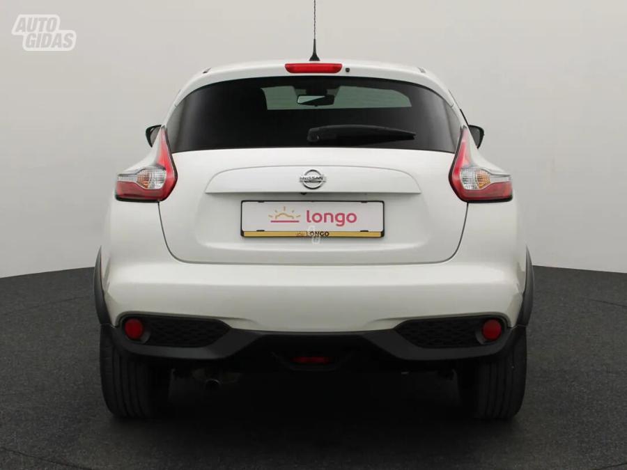 White Nissan Juke 2015 in Vilnius, with an engine capacity of 1.20 L and mileage of 179 thousand km for 7399 €, photo 6 on AUTOMOTO.COM.LV