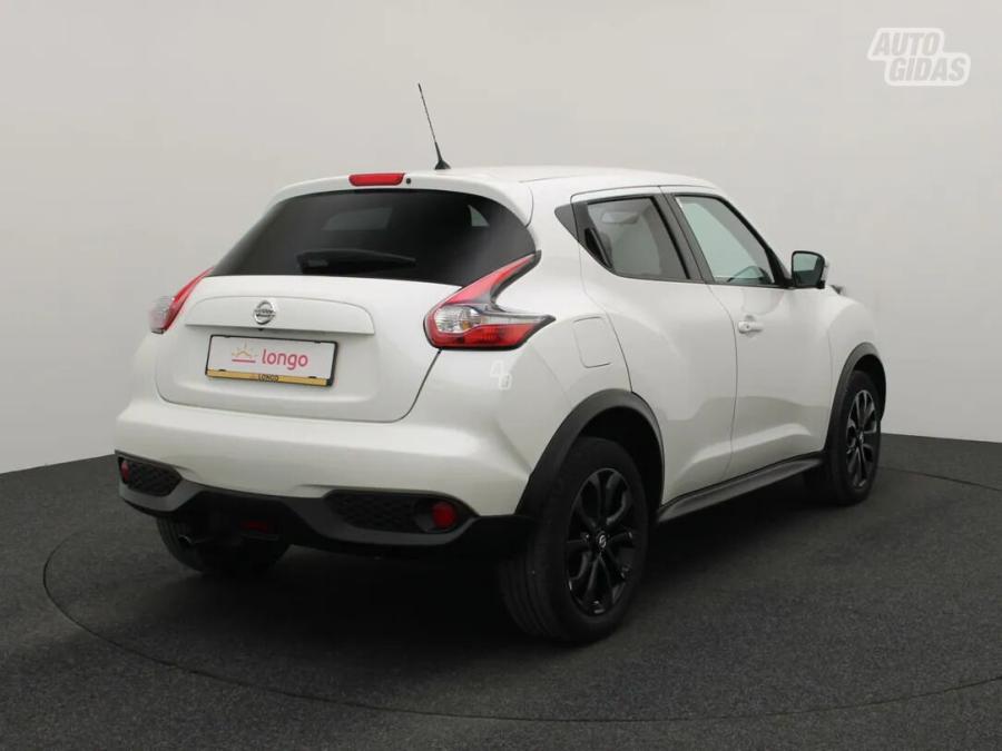 White Nissan Juke 2015 in Vilnius, with an engine capacity of 1.20 L and mileage of 179 thousand km for 7399 €, photo 9 on AUTOMOTO.COM.LV