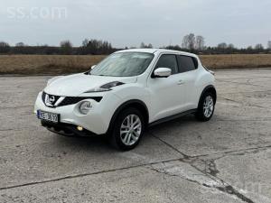 White Nissan Juke 2015 in Riga, with an engine capacity of 1.60 L and mileage of 0 thousand km for 7399 €, photo  on AUTOMOTO.COM.LV