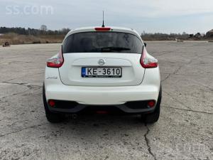 White Nissan Juke 2015 in Riga, with an engine capacity of 1.60 L and mileage of 0 thousand km for 7399 €, photo 5 on AUTOMOTO.COM.LV