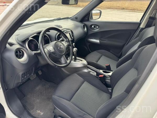 Balts Nissan Juke 2015 Rīga, ar dzinēja tilpumu 1.60 L un nobraukumu 0 tūkst. km par 7399 €, foto 9 vietnē AUTOMOTO.COM.LV