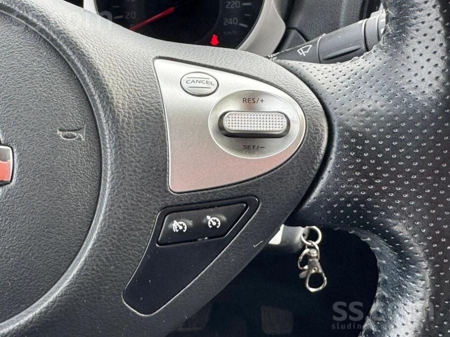 White Nissan Juke 2015 in Riga, with an engine capacity of 1.60 L and mileage of 0 thousand km for 7399 €, photo 14 on AUTOMOTO.COM.LV