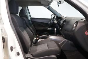 White Nissan Juke 2015 in Vilnius, with an engine capacity of 1.60 L and mileage of 92 thousand km for 7900 €, photo 11 on AUTOMOTO.COM.LV