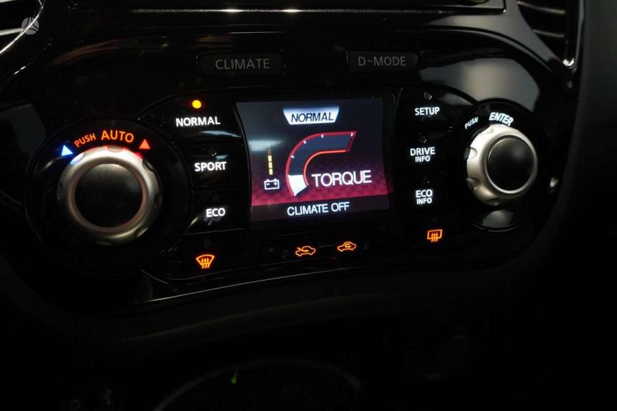 White Nissan Juke 2015 in Vilnius, with an engine capacity of 1.60 L and mileage of 92 thousand km for 7900 €, photo 21 on AUTOMOTO.COM.LV