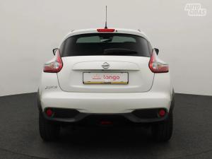 White Nissan Juke 2015 in Vilnius, with an engine capacity of 1.20 L and mileage of 145 thousand km for 8199 €, photo 6 on AUTOMOTO.COM.LV