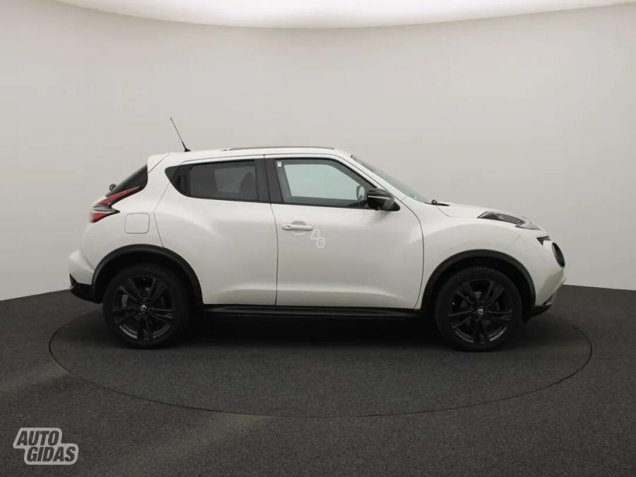 White Nissan Juke 2015 in Vilnius, with an engine capacity of 1.20 L and mileage of 145 thousand km for 8199 €, photo 10 on AUTOMOTO.COM.LV