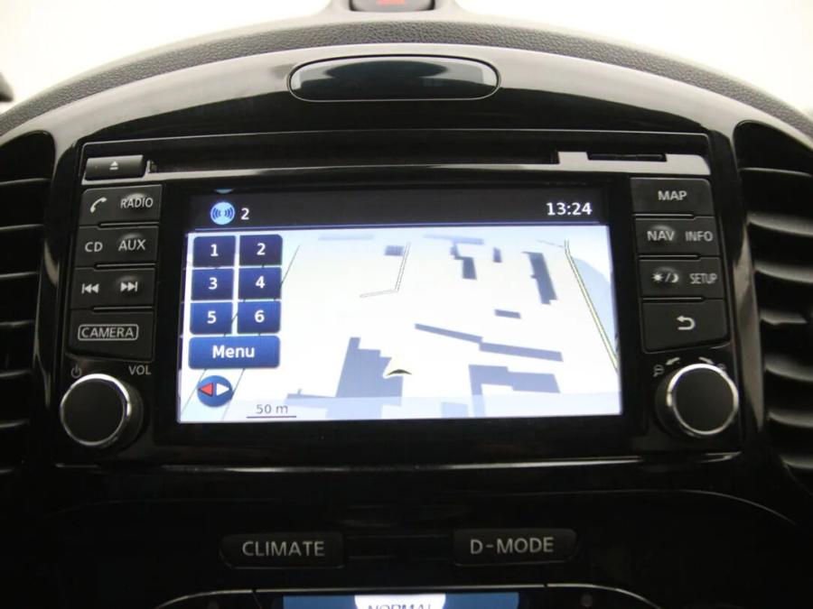 White Nissan Juke 2015 in Vilnius, with an engine capacity of 1.20 L and mileage of 145 thousand km for 8199 €, photo 25 on AUTOMOTO.COM.LV