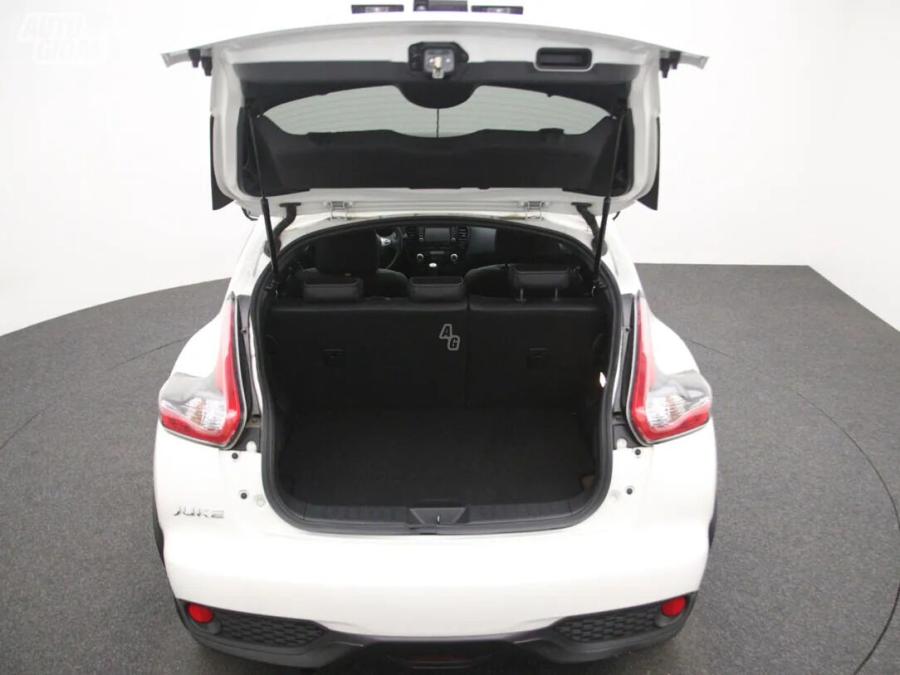 White Nissan Juke 2015 in Vilnius, with an engine capacity of 1.20 L and mileage of 145 thousand km for 8199 €, photo 33 on AUTOMOTO.COM.LV