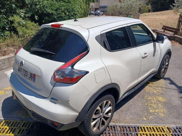 White Nissan Juke 2015 in Taurage, with an engine capacity of 1.46 L and mileage of 275 thousand km for 3700 €, photo 3 on AUTOMOTO.COM.LV