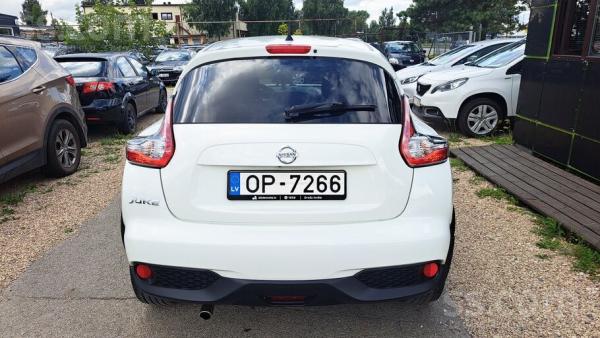 Balts Nissan Juke 2015 Rīga, ar dzinēja tilpumu 1.60 L un nobraukumu 153 tūkst. km par 6990 €, foto 6 vietnē AUTOMOTO.COM.LV