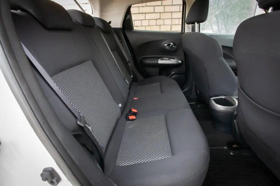 Balts Nissan Juke 2015 Tukums, ar dzinēja tilpumu 1.20 L un nobraukumu 140 tūkst. km par 8390 €, foto 12 vietnē AUTOMOTO.COM.LV