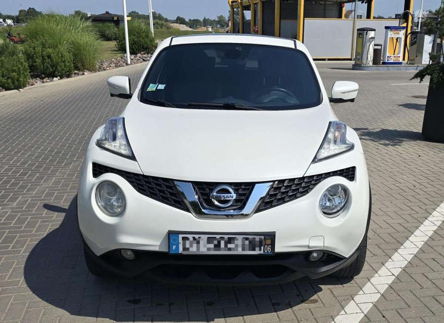 Balts Nissan Juke 2015 Tauragė, ar dzinēja tilpumu 1.20 L un nobraukumu 98 tūkst. km par 5800 €, foto 3 vietnē AUTOMOTO.COM.LV