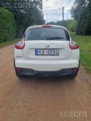 Balts Nissan Juke 2015 Dobele, ar dzinēja tilpumu 1.20 L un nobraukumu 97 tūkst. km par 7400 €, foto 3 vietnē AUTOMOTO.COM.LV