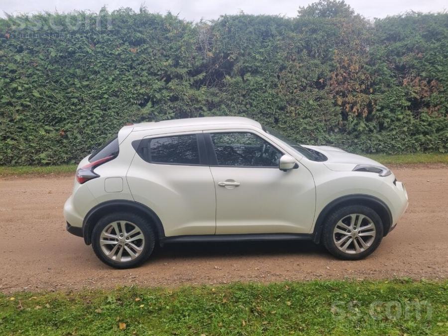 Balts Nissan Juke 2015 Dobele, ar dzinēja tilpumu 1.20 L un nobraukumu 97 tūkst. km par 7400 €, foto 4 vietnē AUTOMOTO.COM.LV